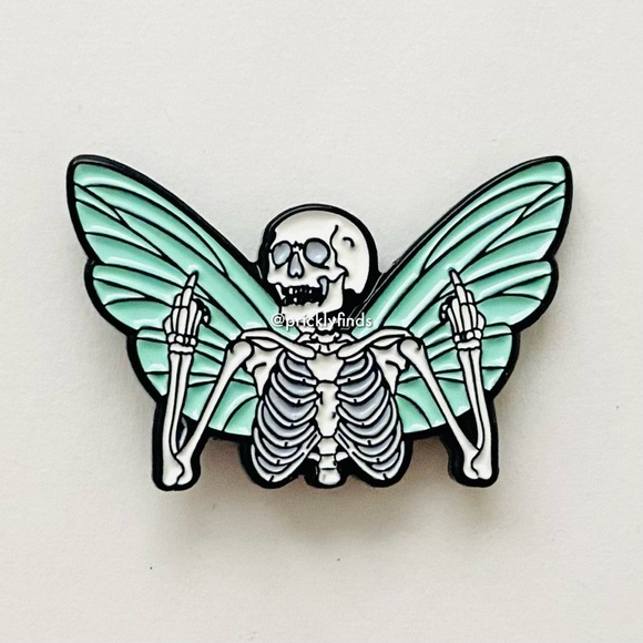 pricklyfinds | Jewelry | 84 Skeleton With Wings Flipping Middle Fingers ...